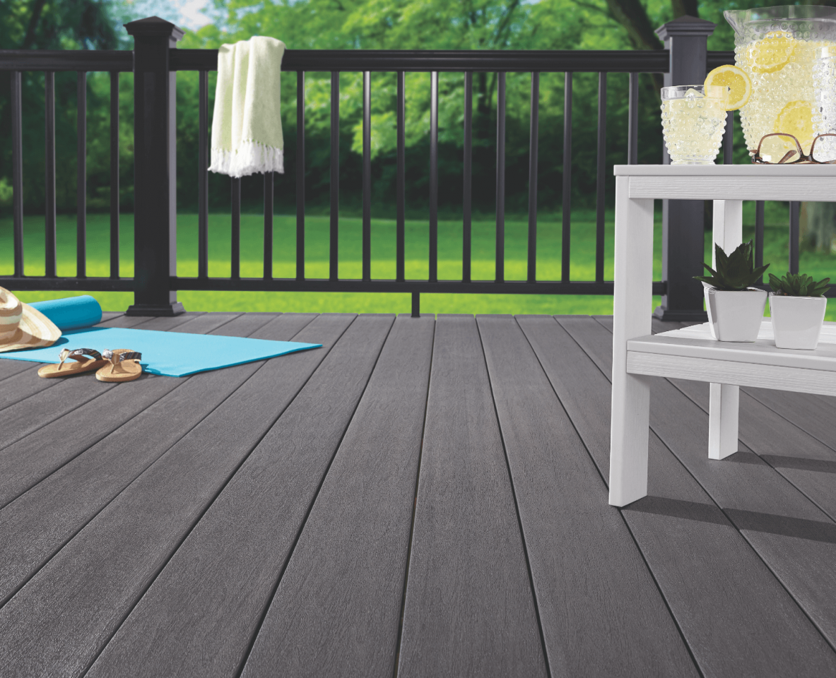 Best Aluminum or Composite Deck Railing in MI | C&L Ward